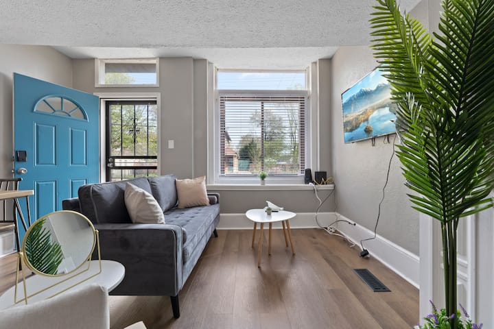 Trendy · Ohio City · Parking · Wifi · Mins To Dt - Cleveland