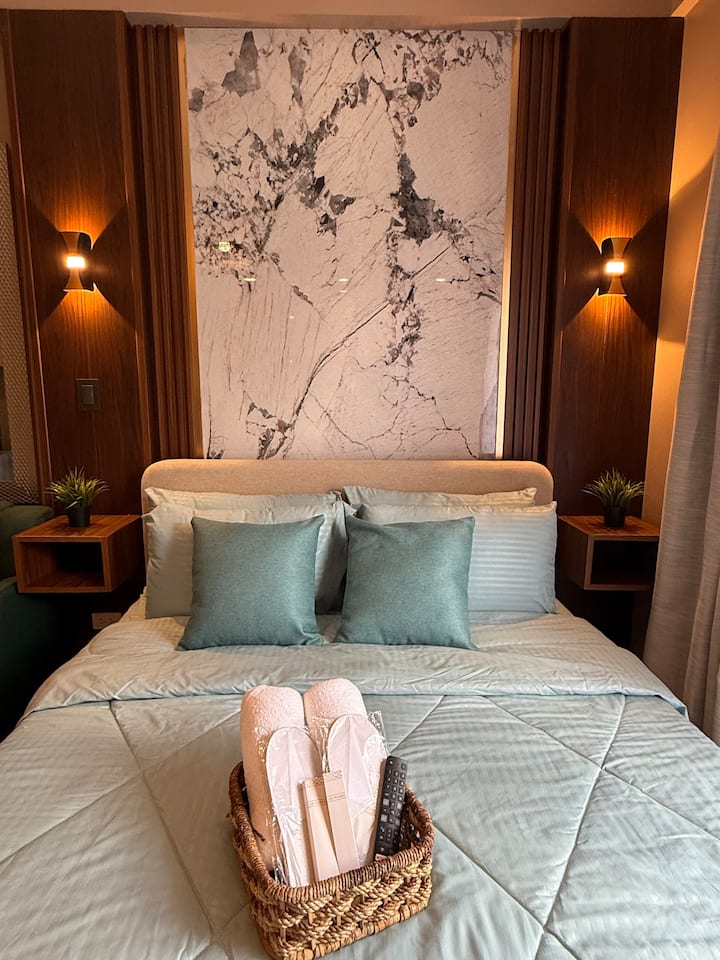 Alpine Villas Marble Mountain View & Free Parking - Talisay