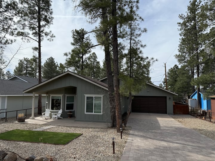 The Cabin At Hillside Hollow- Munds Park Gem - Munds Park, AZ