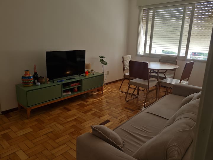Apartamento No Bairro Santana - Porto Alegre