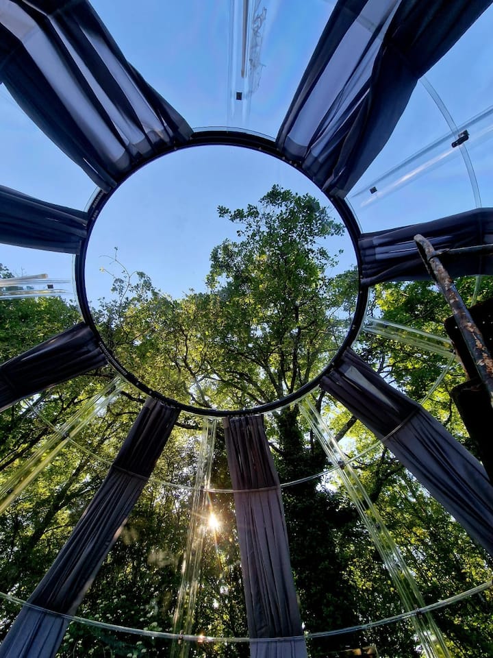Bulle Au Milieu De La Nature - Deux-Sèvres