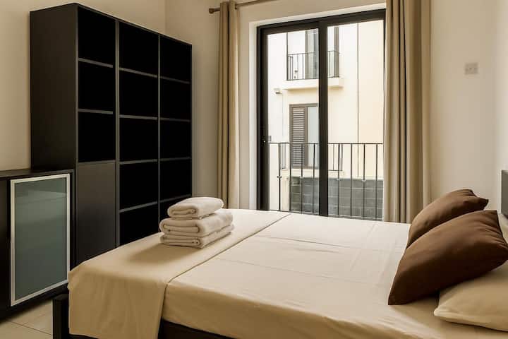 Location Is Centre, Very Clean - Valletta, Malta