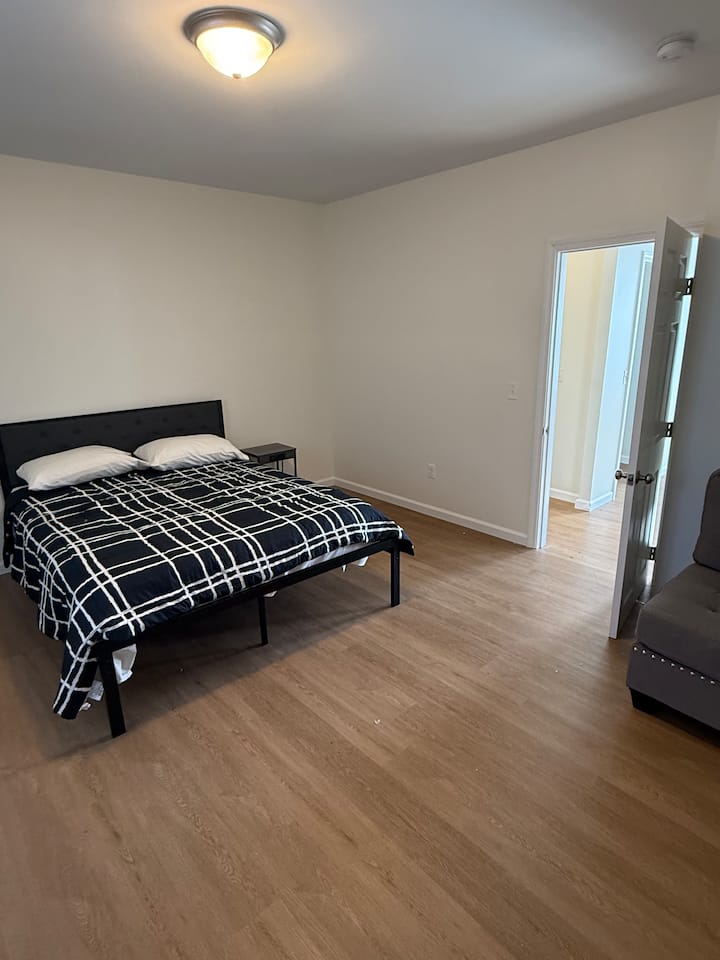 Central New Britain Condo - Bristol, CT