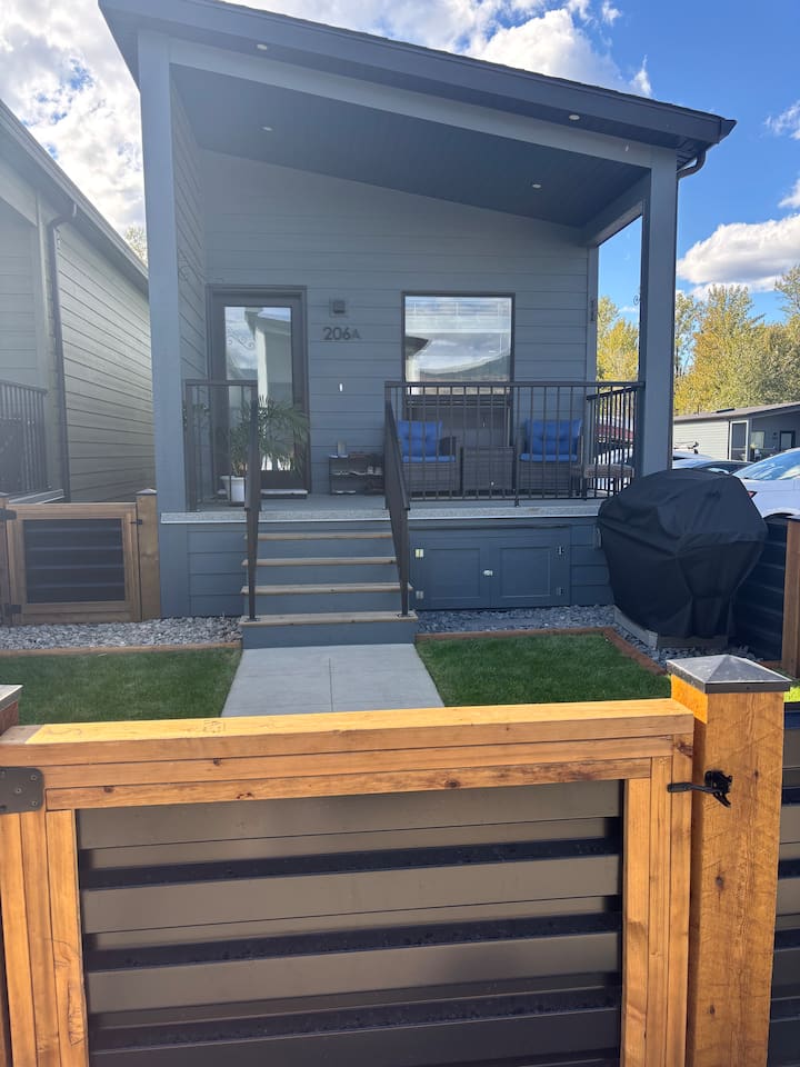 Deer Meadows - Lake Country