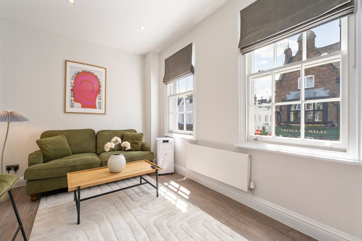 Elegant 2br Townhouse W/ Terrace In Victoria - Victoria Station - London
