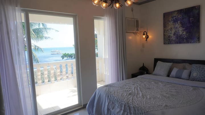 Ohana Semeistvo Beach House - Sariaya