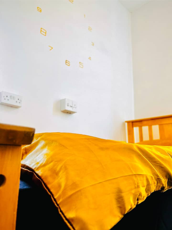 Standard Simple Bedroom Flat - 하트풀