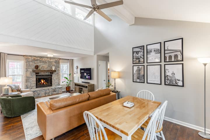 1 Acre, Garage, Patio, Clerestory Windows, Coffee - Huntsville, AL