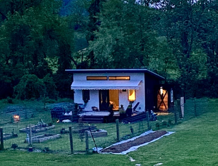 The Garden House - Galax, VA