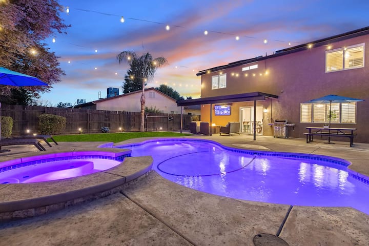 Delta Hideaway — 4br Retreat W/pool, Spa & Firepit - Visalia, CA