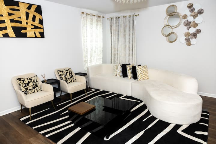 Roomy 4br | Feels Just Like Home - Ypsilanti