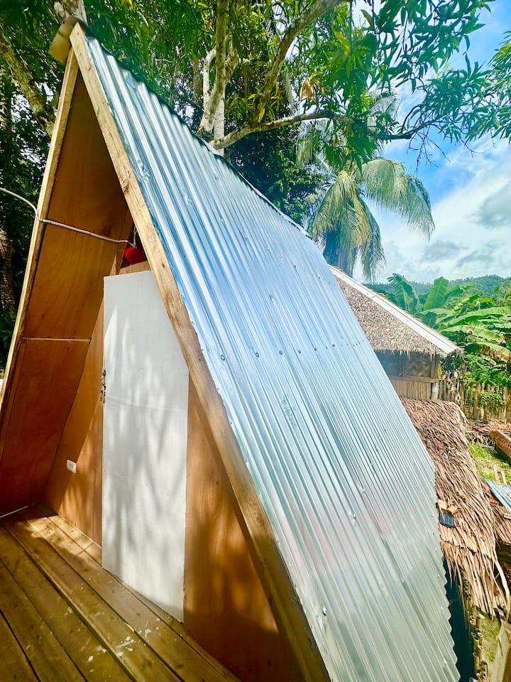 Mackies Tree House - Port Barton - Philippines