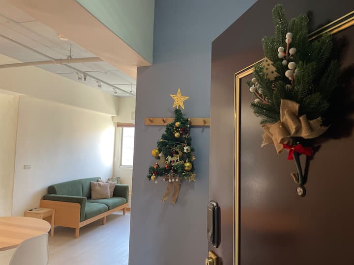 台中市西屯區
近逢甲舒適兩房/客廳/廚房（適合1-4人/24小時管理/hbo免費看 - China