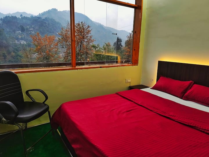 Scenichideaway | Binsar Valley View |Peaceful 2bhk - Binsar