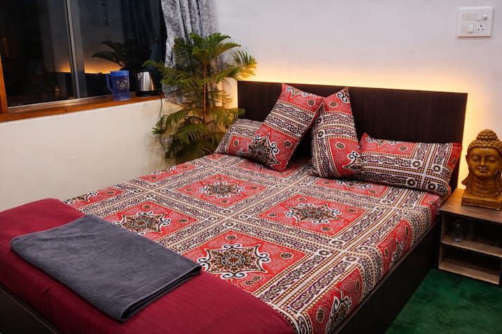 Scenichideaway | Binsar Valley View |Peaceful 2bhk - Binsar