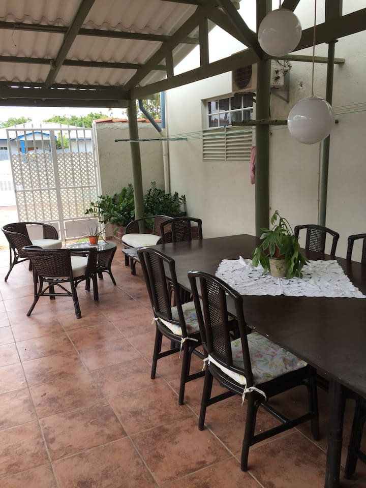 Vinckennest, Appartement, Porch. - Curaçao