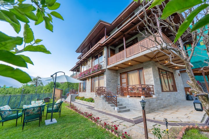 8br Mountain Villa | Kairos Villa - Manali