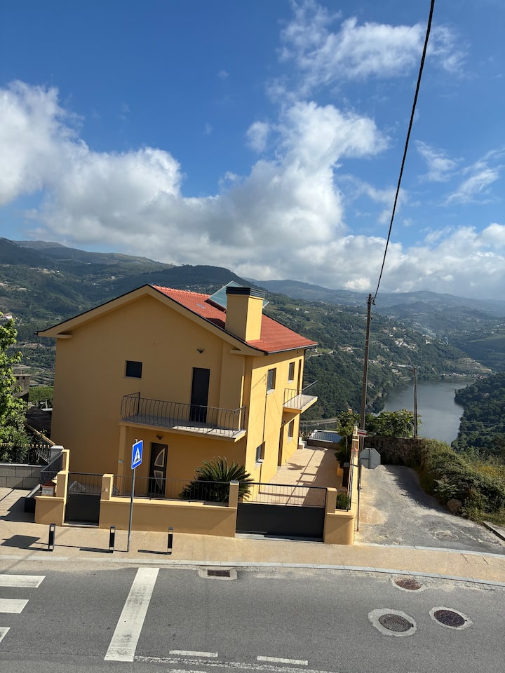 4 Merveilles - Resende, Portugal