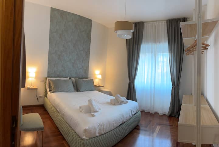 Gina’s House Trastevere Station - Rom