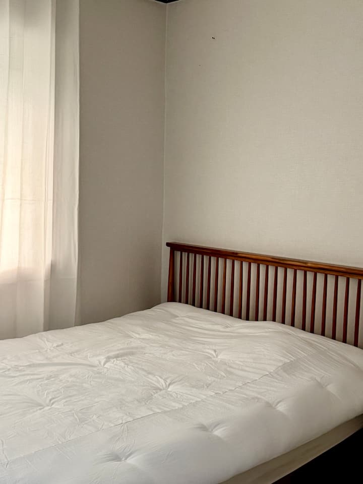 연인,가족,장기출장 그리고 쉼, Ming Bang - 오동동