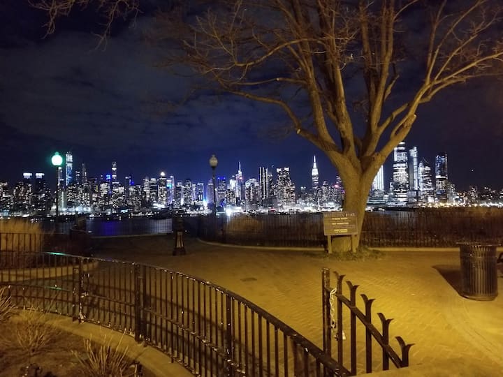 2 Bedroom Apartment. Close To Time Square Nyc - Union City, NJ