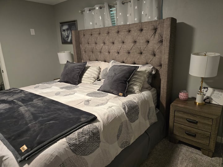 Eat, Pray & Love Country Living - The Blue Lagoon, Vinton