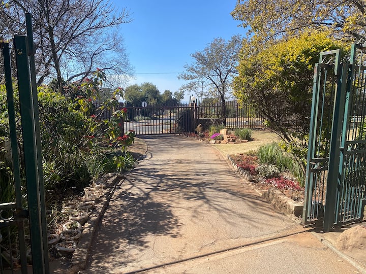 @Korhaan Flatlet - Krugersdorp