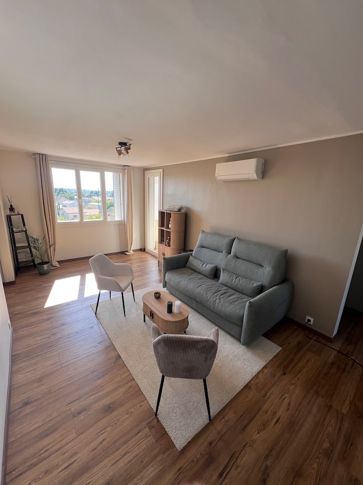 Appartement Calme Et Climatisé - Tournon-sur-Rhône