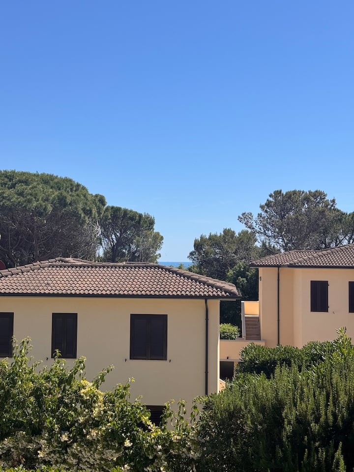 Casa Con Ampio Giardino - Rosignano Marittimo