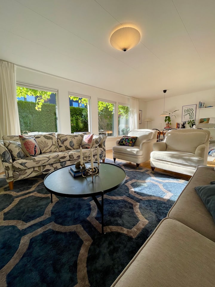 Townhouse In Mosstorp – Nature And City Access - Lidingö