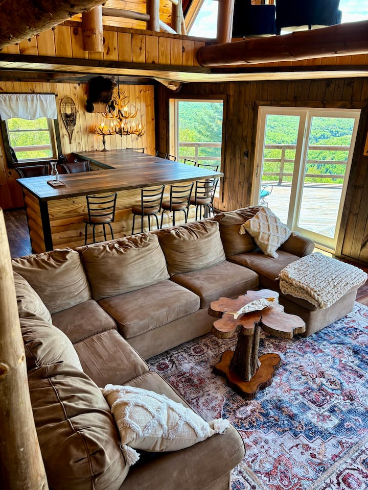 Home On Panther Mountain - Fine, NY