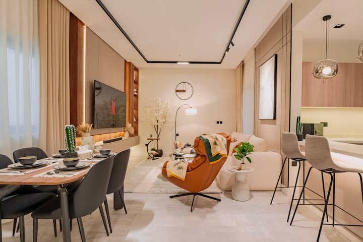 Al-majdiyah | 3br Apt Stylish Stay W/self Check-in - Riyadh