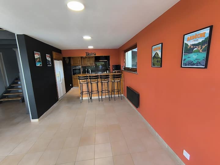 Maison Familiale Avec Piscine Chauffée - Aubenas