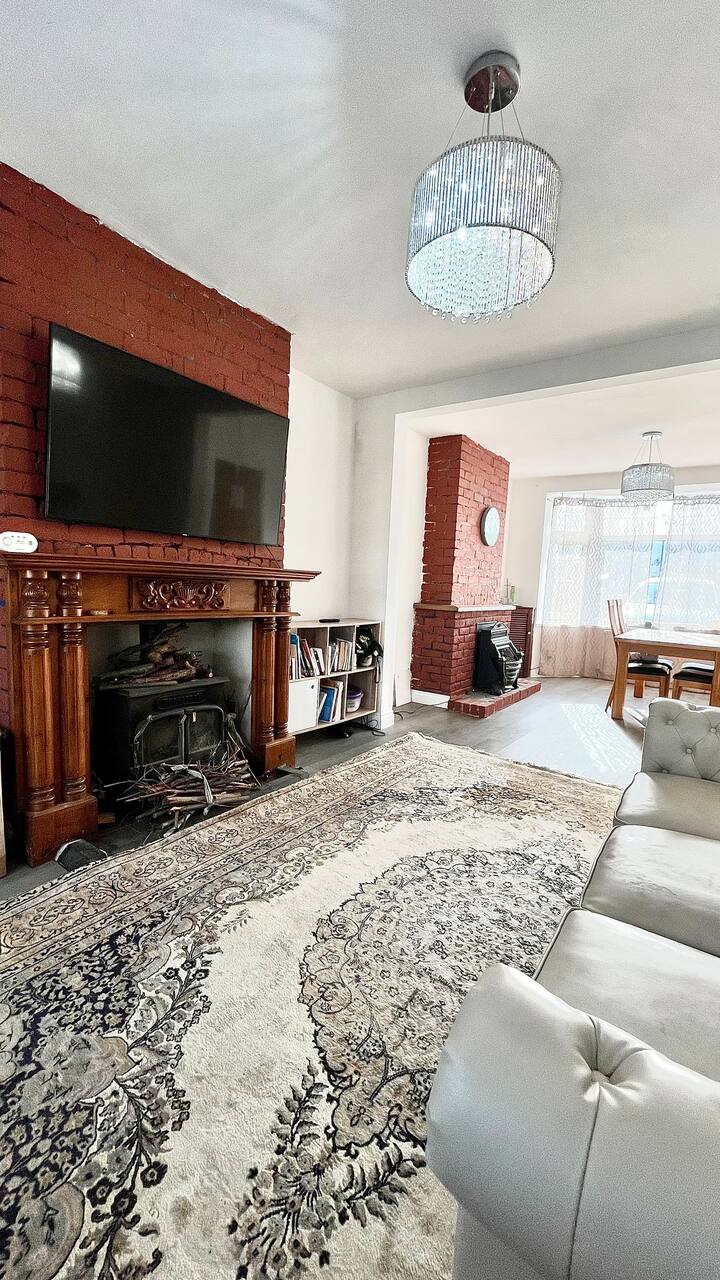 Cozy Room Near Keele, Citycentre - Stoke-on-Trent
