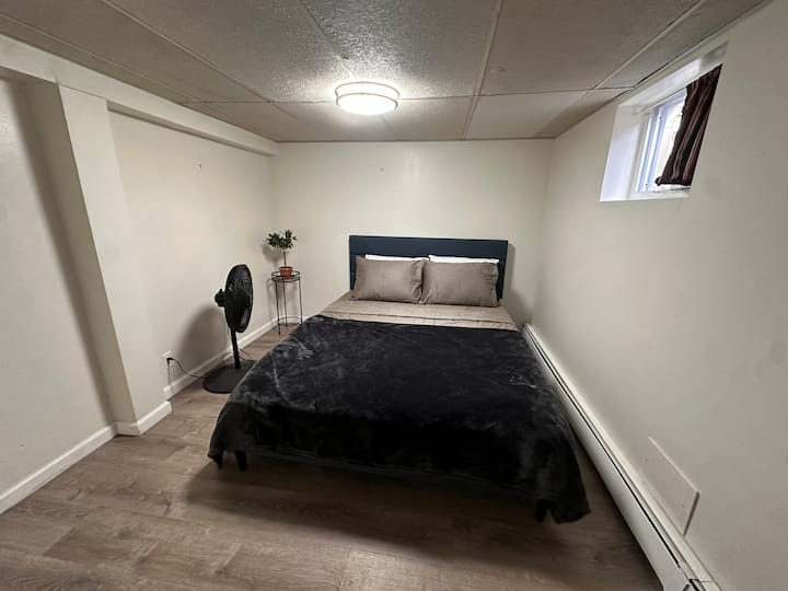 Gris 2br Apt Near Ubs & Jfk - Hollis Hills - Queens NY