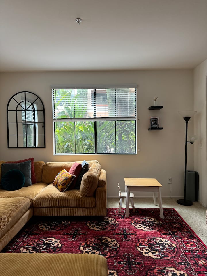 Family-friendly Spectrum Home - Laguna Beach, CA