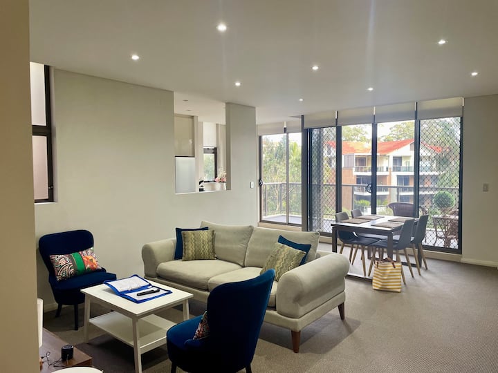 Wahroonga Flat 2 Bedroom/2 Bath - Gordon
