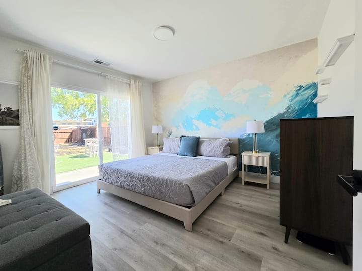 Bright And Modern Home*huge Yard With Home Office - Redwood City, CA