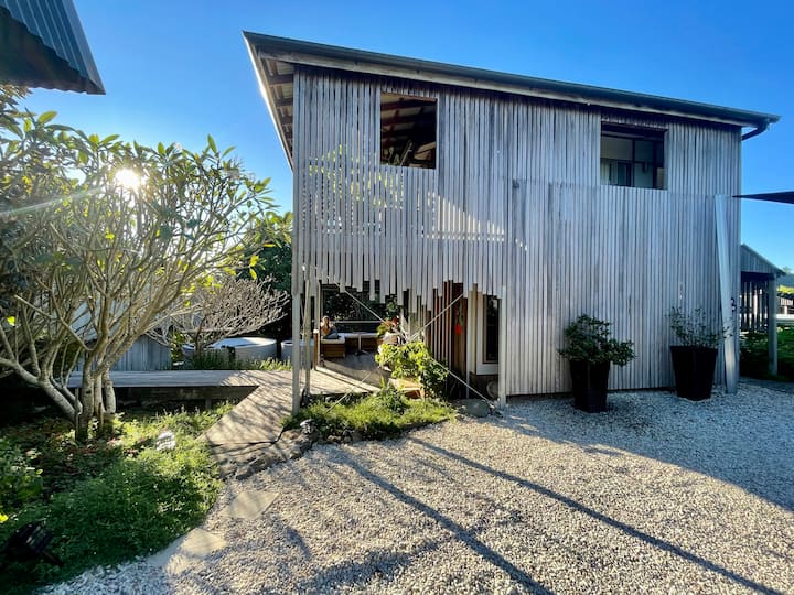 Eco Treehouse Sanctuary | Newly Reopened - Gold Coast