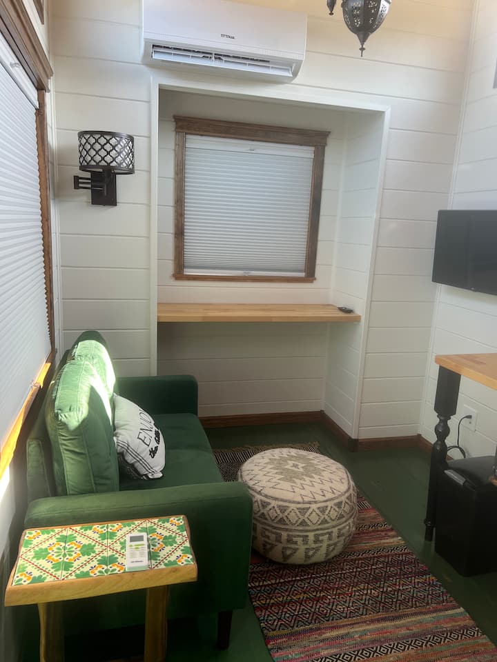 Downtown Tiny Home - Los Álamos, CA