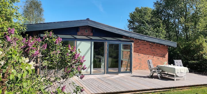 Skøn Beliggenhed I Smukke Ebeltoft - Ebeltoft