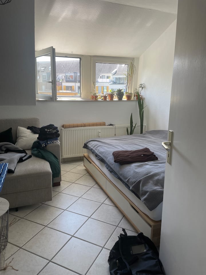 Süße 1,5 Zimmer Wohnung - Keulen