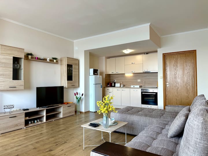 Cosher | Gardenia Palace Apt 9 - Pomorie
