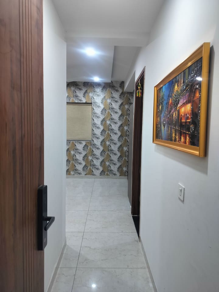 8bhk Apartment Owner Free - Sahibzada Ajit Singh Nagar