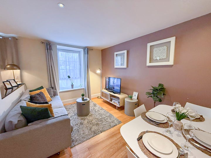 Vauxhall Apt + Washer/dryer/wifi | Oval, Nine Elms - ロンドン