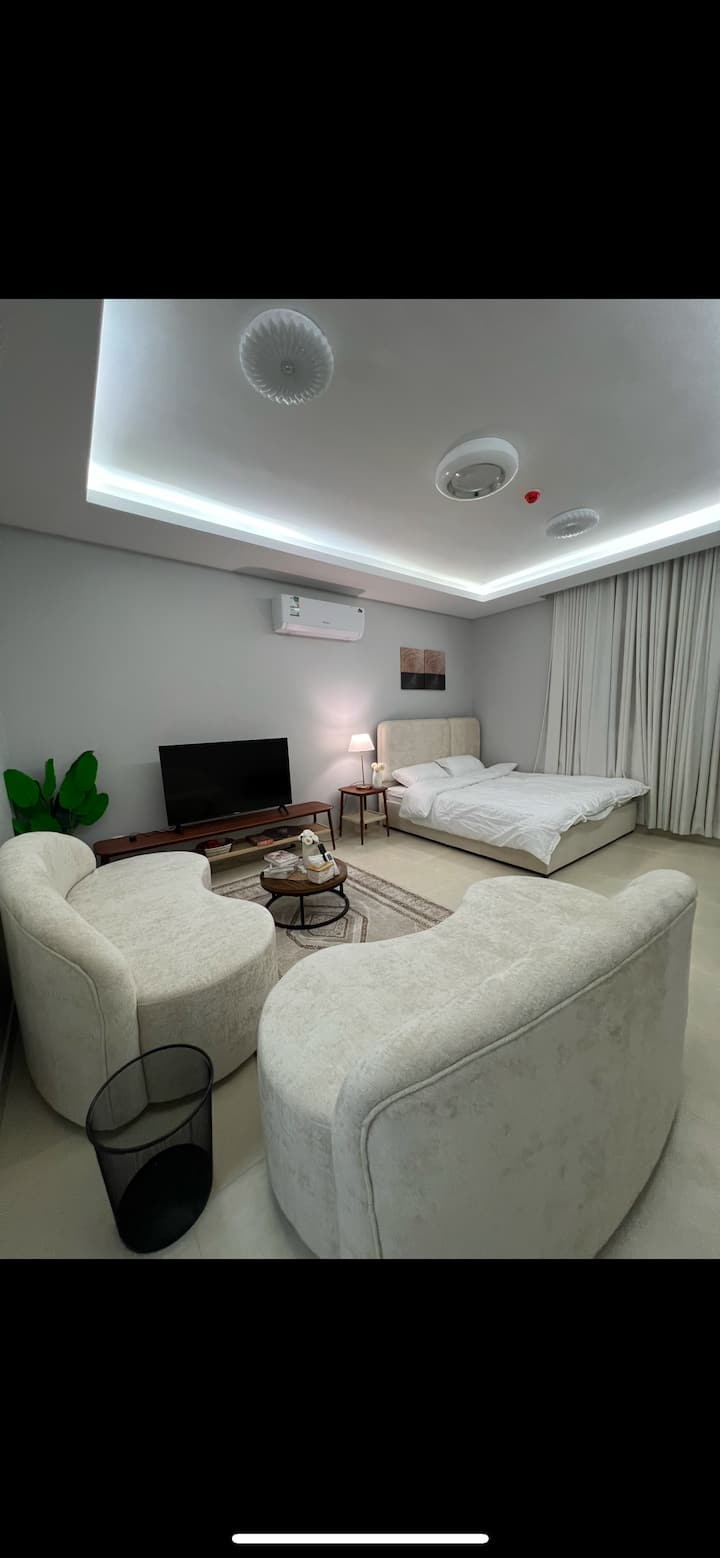 استديو راقي بجانب المطار و ملعب الجوهره بدخول ذاتي - Aéroport du Roi-Abdelaziz - Djeddah (JED)