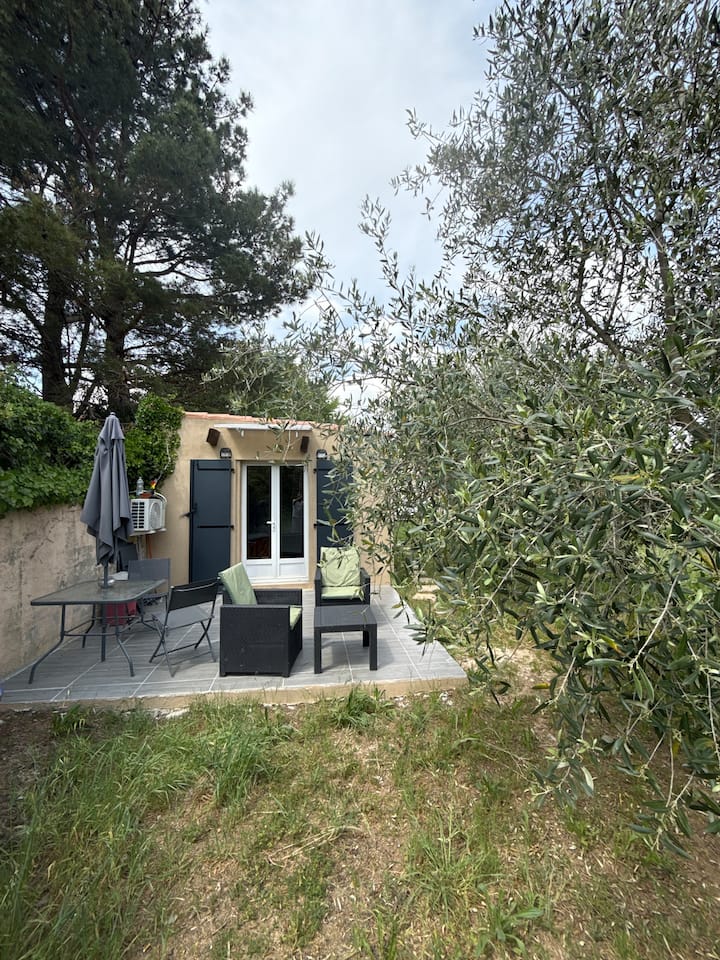 Charmant Studio Aix En Provence
Campagne Piscine - Venelles