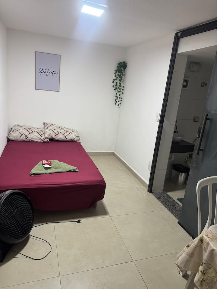 Suíte Externa Privativa- Próxima Ao Shopping - Varginha