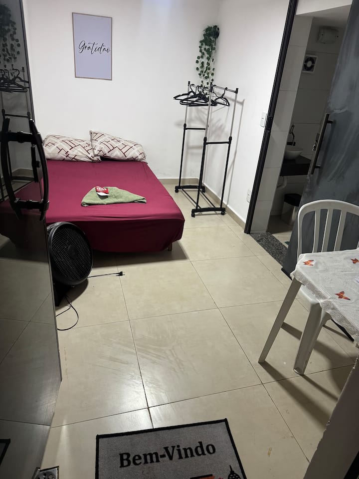 Suíte Externa Privativa- Próxima Ao Shopping - Varginha