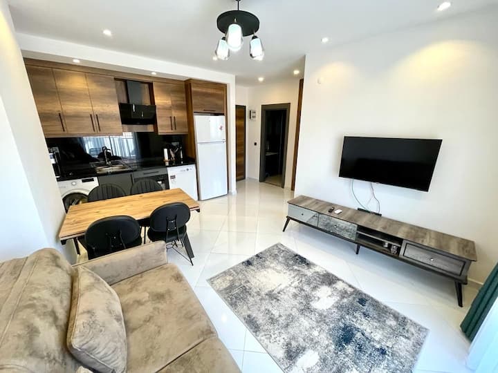 A16 1+1 With Pool Private Beach - Mahmutlar